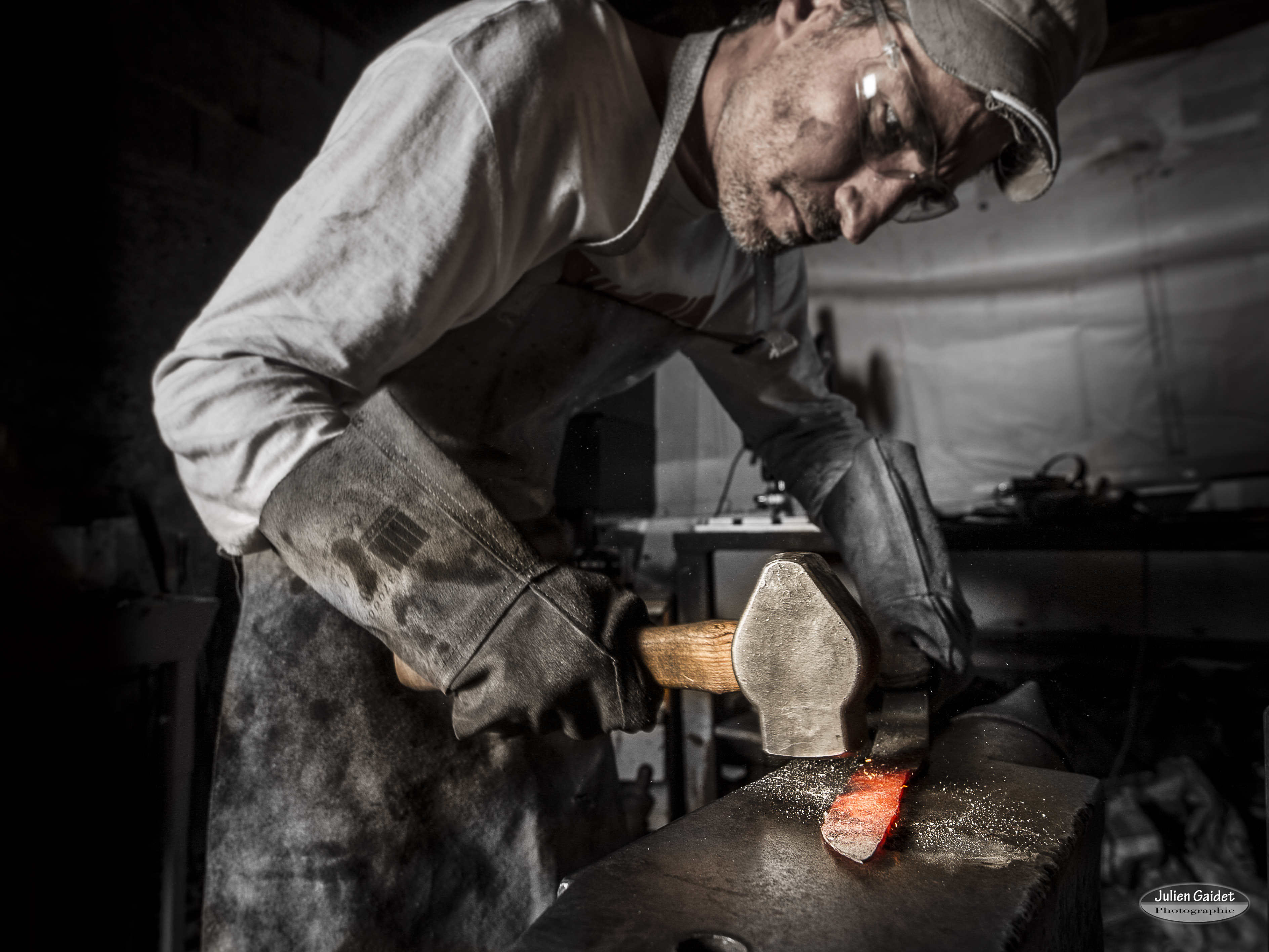 Stage de forge en Savoie et aux Arcs